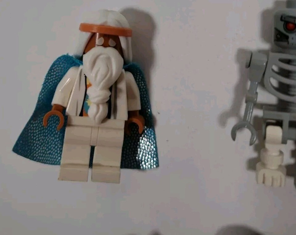 Lego Ninjago 19 Minifigures Lot No Cracks Authentic Good Condition Zane ...