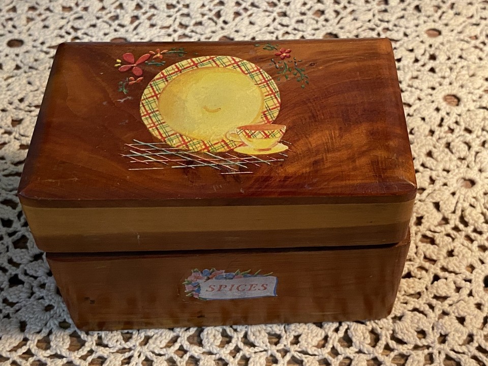 Vtg 60s WOOD RECiPE BOX kitchen decals -inside 100+ RECiPES handwritten ...