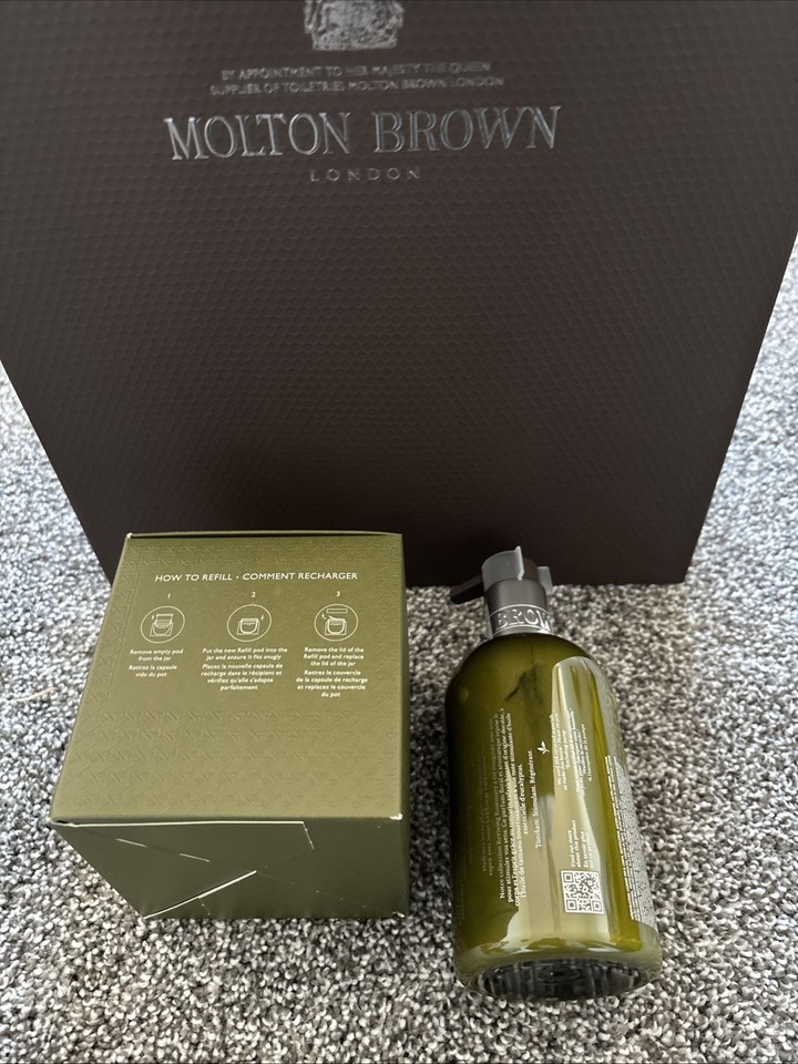 Molton Brown Reviving Rosemary Body Lotion 300ml & Refillable Body ...