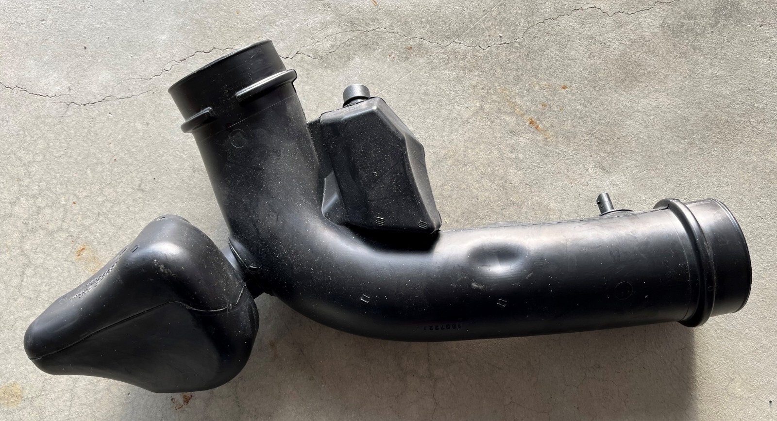 2014-2021 DODGE PROMASTER 1500-3500 ENGINE AIR INTAKE CLEANER DUCT TUBE ...