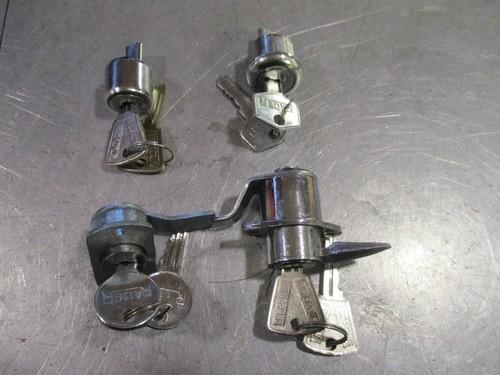 LAMBRETTA IGNITION STEERING TOOL BOX FUEL LOCK SET 4 LOCKS IN TOTAL ...