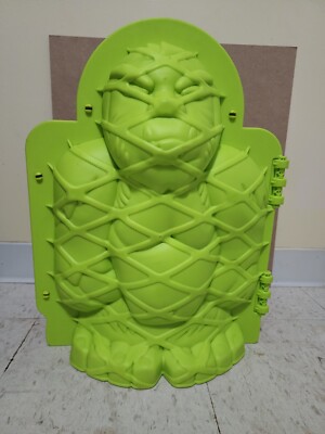 L.L. BEAN Yeti Abominable Snow Man Lime Green 18" Snow Sand Ice Mold ...
