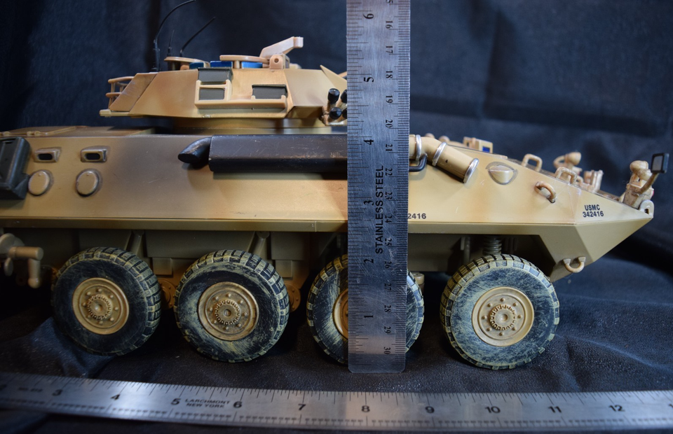 BBI Elite Force 2002 USMC US Marine Corps LAV-25 Light Armored Vehicle ...