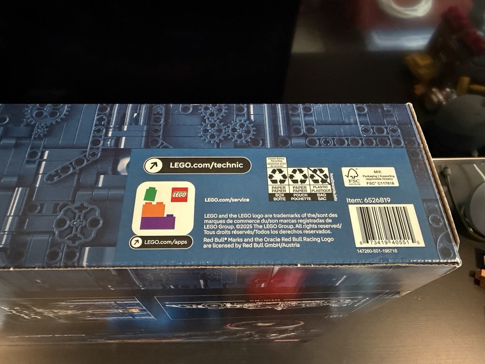 LEGO Technic Oracle Red Bull Racing RB20 42206 F1 Formula one car ...