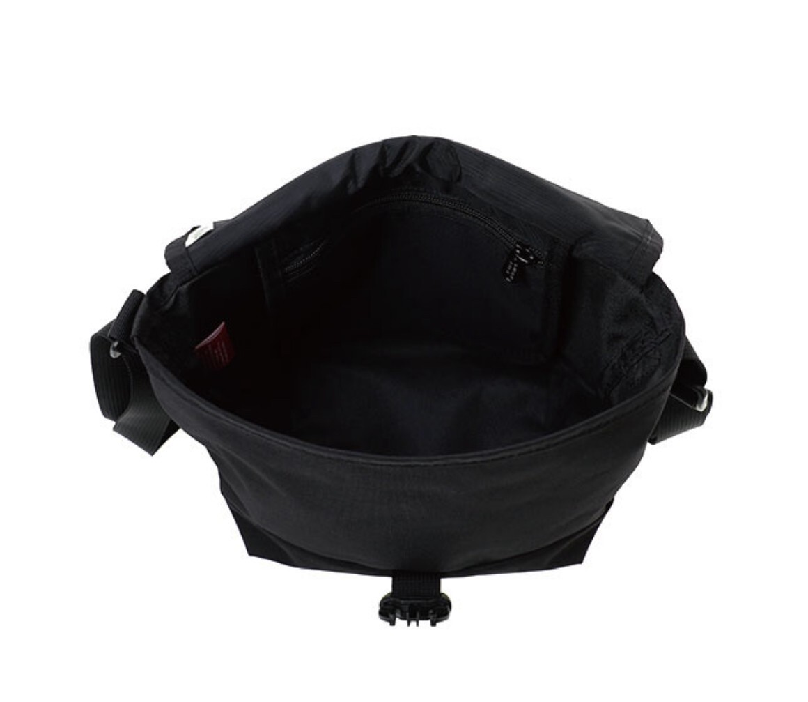 Manhattan Portage Nylon Messenger Bag Flap Zipper Pocket Miffy