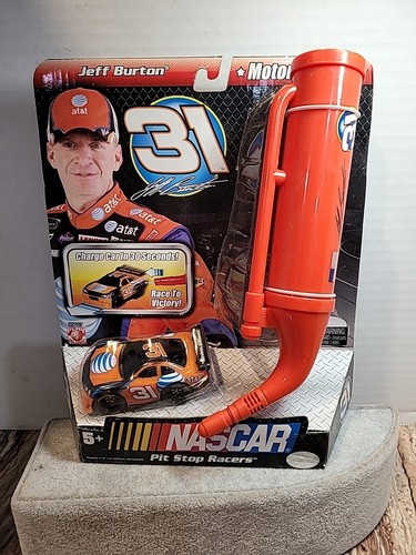 Nascar Pit Stop Racers Jeff Burton #31 Motorized Car W/Speed Charger ...