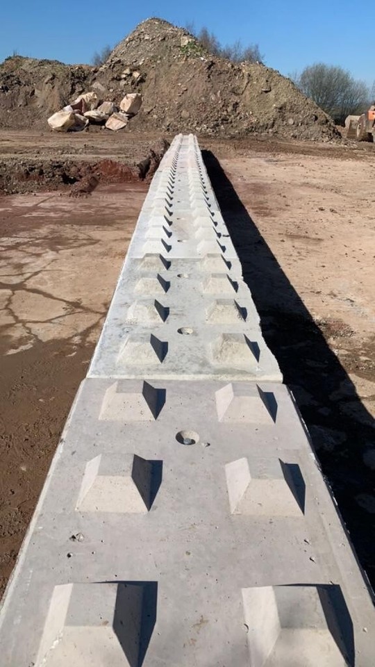 Interlocking Concrete Precast Lego Blocks - 1600 x 800 x 800mm | eBay UK