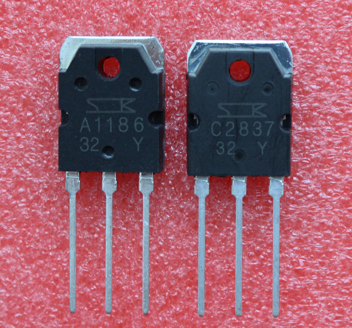 10pairs or 20pcs 2SA1186 2SC2837 A1186 C2837 Integrated Circuit IC | eBay
