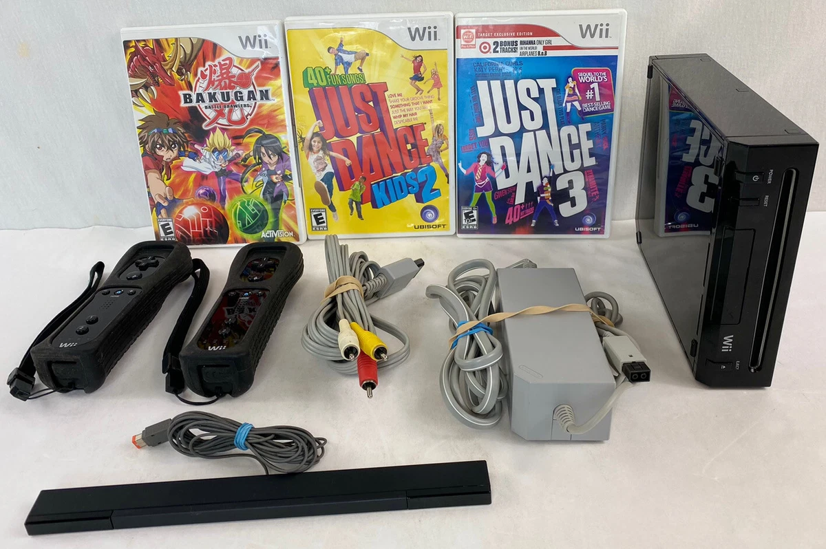 Wii Bundle With 2 Controllers