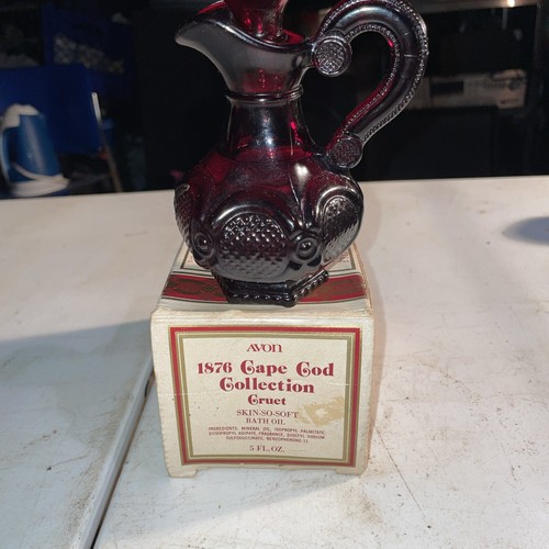 *NEW in BOX* AVON CAPE COD Ruby Red 1876 CRUET! + "Skin So Soft" Bath ...