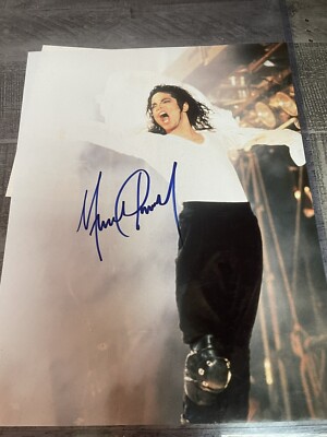 Pop Icon Singer Michael Jackson Signed Photo Dual COAs King Of Pop | eBay