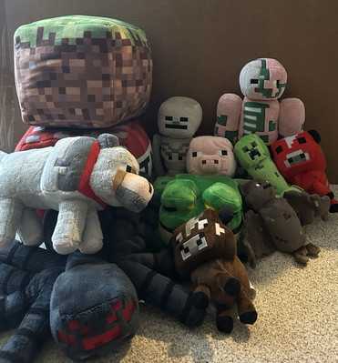 Lot of 12: Minecraft Plushies | eBay
