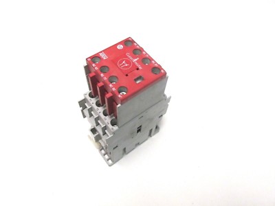 Relays - Guard Master