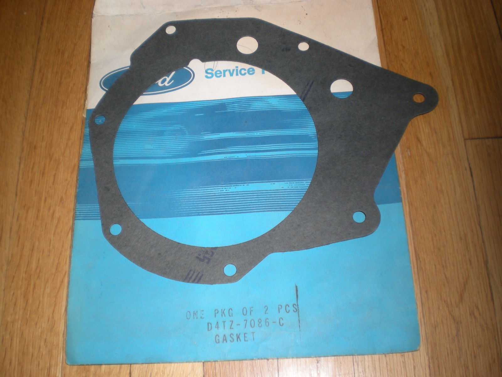 NOS 1974 - 1976 FORD TRUCK TRANSFER CASE TO RANGE BOX GASKET D4TZ-7086 ...