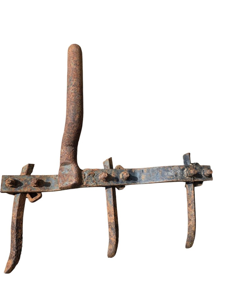 IH 144 Cultivator Rear Scratchers Tobacco Hoe Farmall Tractor SA 100 ...