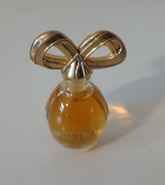 White Diamonds By Elizabeth Taylor Mini Parfum .12fl.oz./3.7ml Mini ...