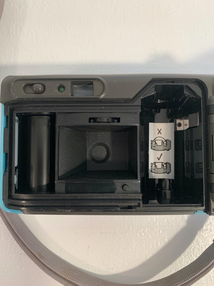 Avon Vivitar Lasting Impressions Onki 89 35mm Camera Blue Parts Only | eBay