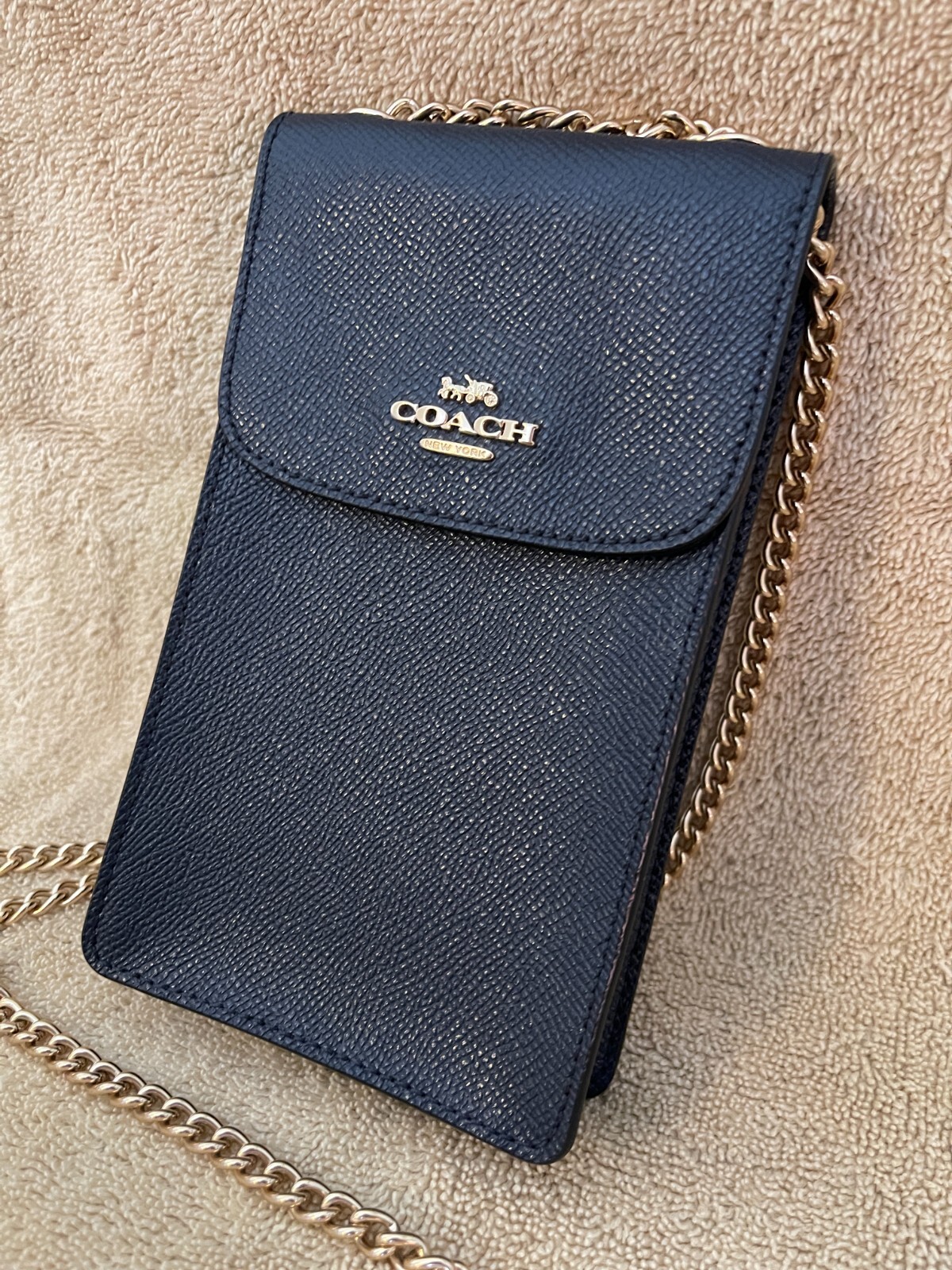 Coach Leather Crossbody Phone Bag 4" x 7" Designer Vi… - Gem