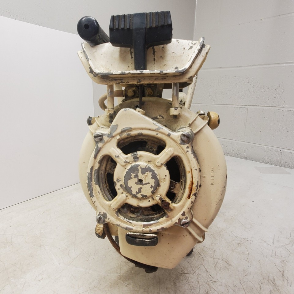 Clinton J9 1000 Outboard Boat Motor and Gas Tank SN: 00759 | eBay