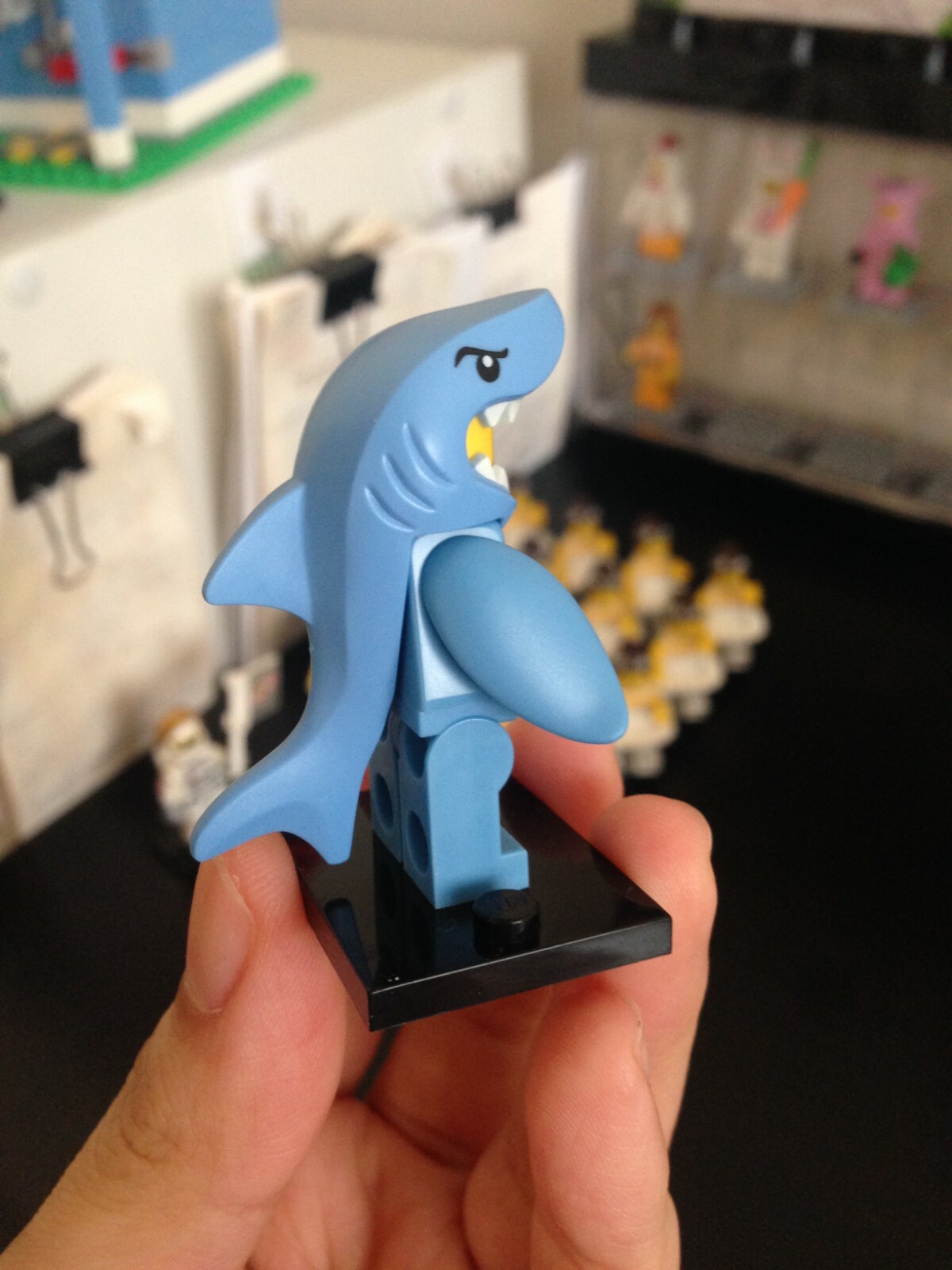 LEGO Minifigures 71011 Series 15 Shark Suit Guy Brand New Sealed Never ...