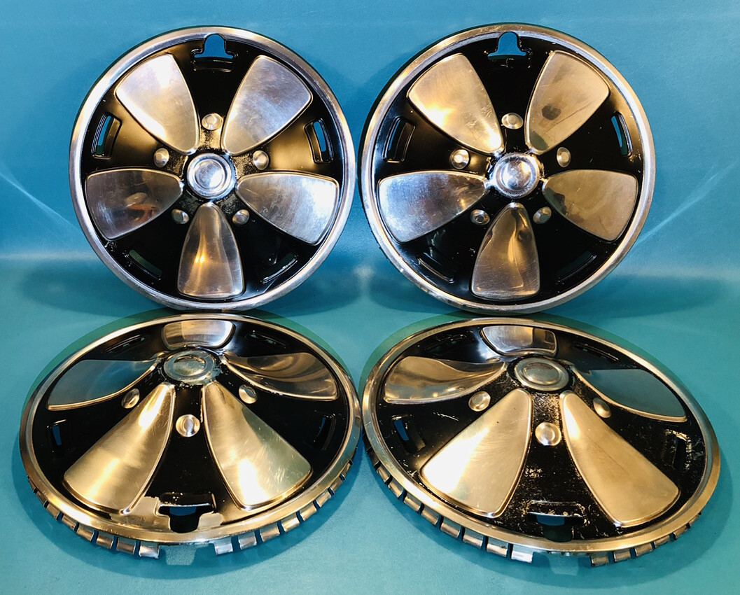 1975–79 Toyota Corolla 13" Daisy Hubcaps Vintage Set Of 4 SR5 Rare Ke30 ...