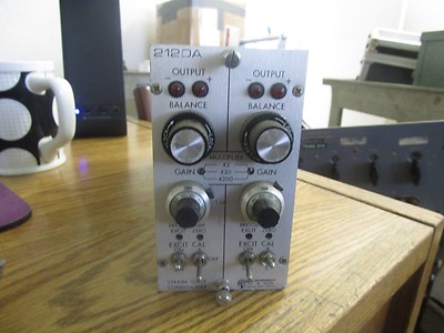 Measurement Instruments Group / Vishay Model: 2120A Strain Gauge ...