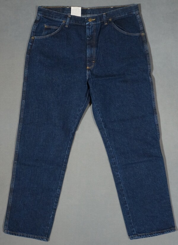 VD07410 **WRANGLER** NWT STRAIGHT LEG JEANS 38X30 (msr 36"x31") | eBay