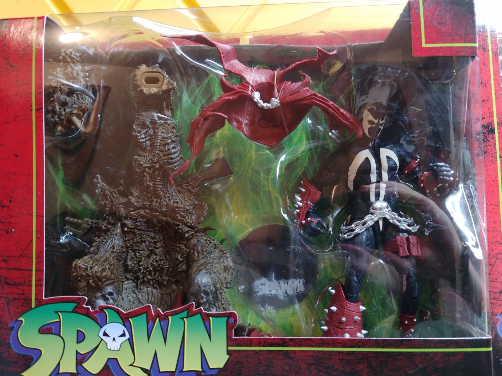 Mcfarlane Toys Spawn's Universe Deluxe Spawn on Throne/ Haunt 7-Inch ...