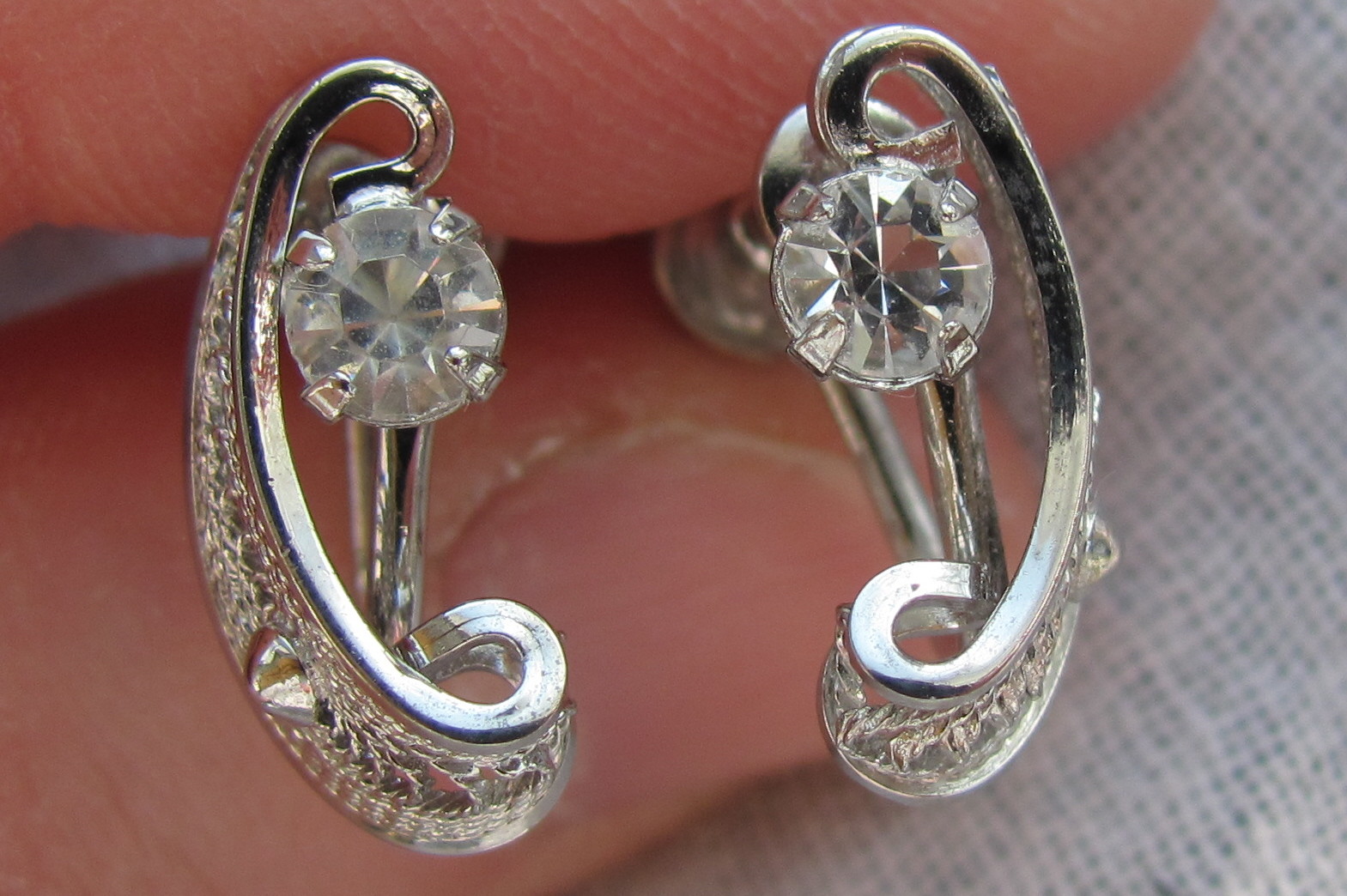 Vintage Sterling Silver Curve Lace Scroll Design and … - Gem