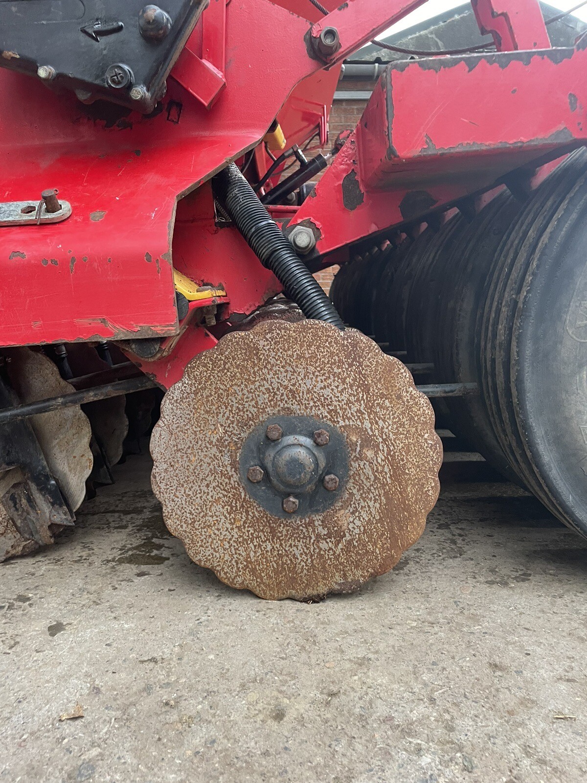 Vaderstad Rapid 300C Grain and Fertiliser 3 metre Disc Drill with Front ...