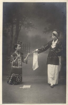 china, Native Chinese Theatre Girls Actress (1920s) RPPC Photo Postcard ...