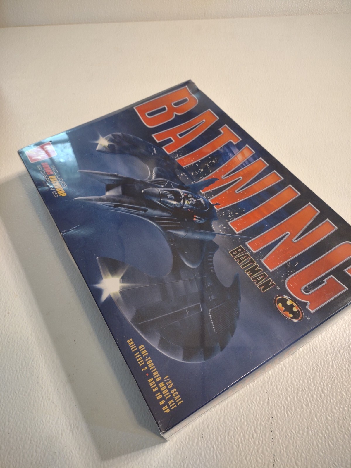 AMT 948 Batwing From 1989 Batman Movie 1/25 Scale Plastic Model Kit for ...