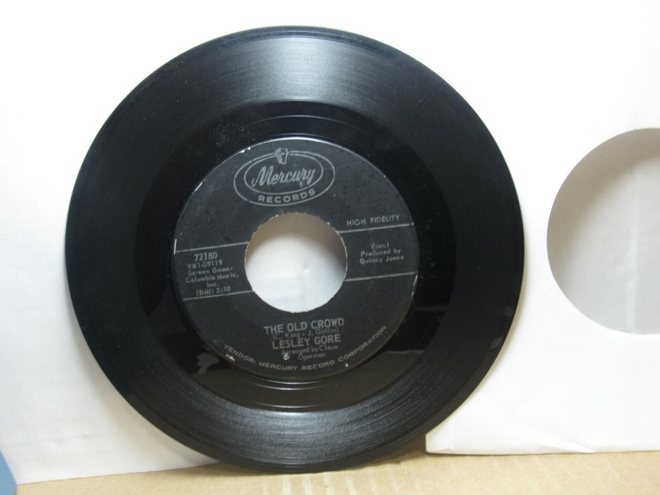Old 45 RPM Record - Mercury 72180 - Lesley Gore - She's a Fool / The ...