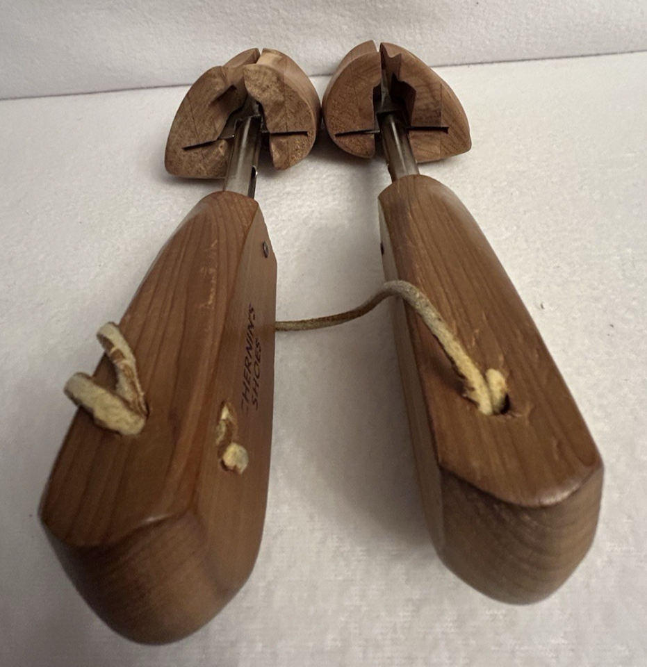 Chernin's Wooden Shoe Stretchers. Pair | eBay