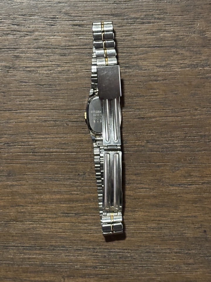 Citizen Quartz Women's Silver Gold Watch Two Tone Band 8030633 | eBay