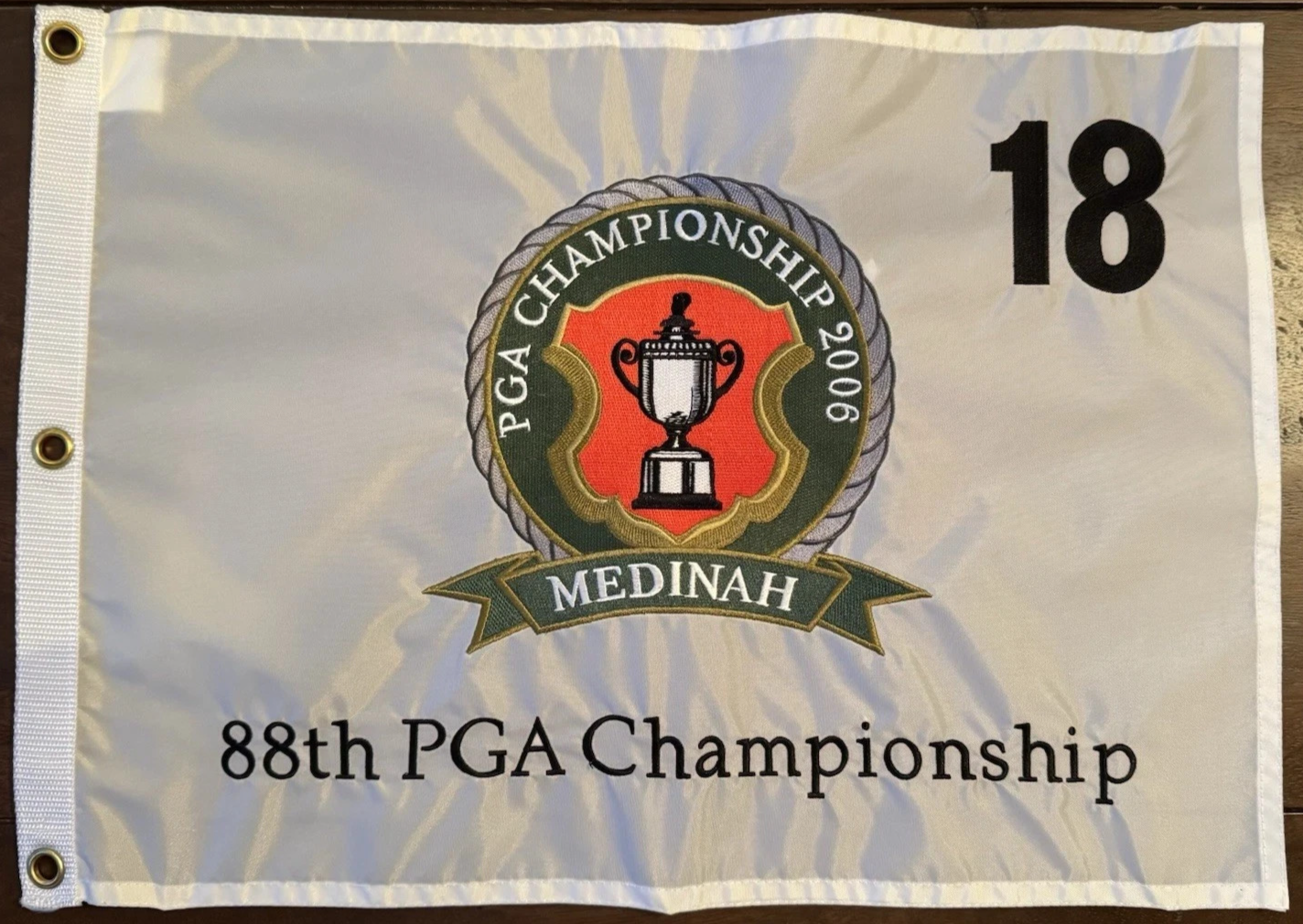 2006 PGA Championship pin flag Tiger Woods Medinah Country Club open ...