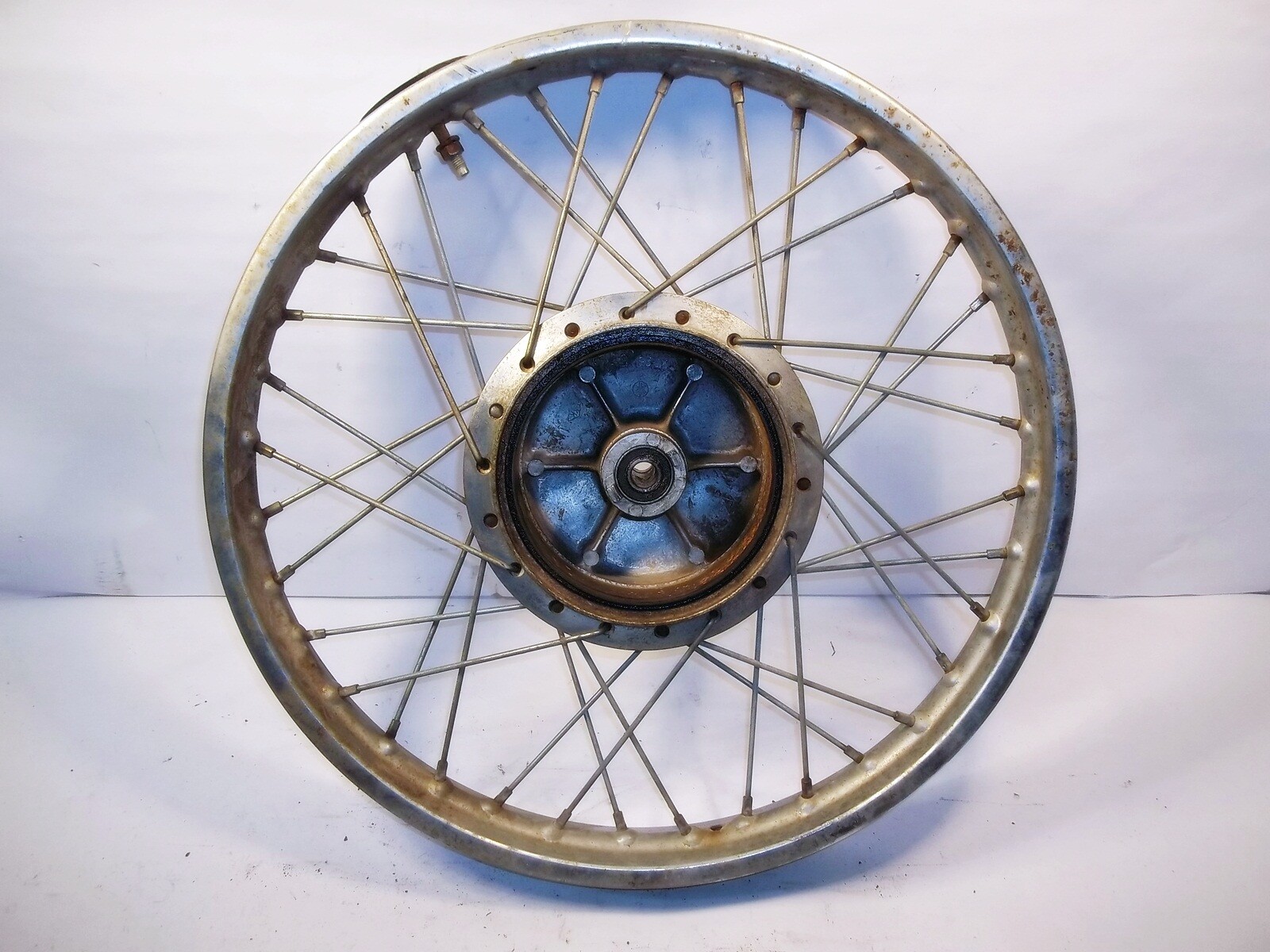 YAMAHA 71 DT1E FRONT WHEEL HUB RIM 227-25111-00-00 DT1 DT 1E DT2 DT3 ...