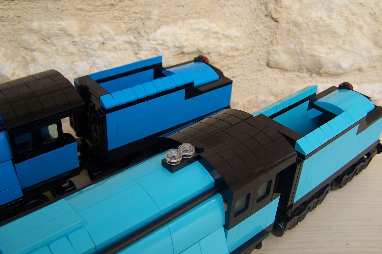 lego '' no fakes '' rare train emerald night 10194 , dark azure and ...