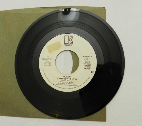 45 RPM, Queen - Somebody to Love, Elektra E-45362-A, PROMO, 1976, VG++ ...