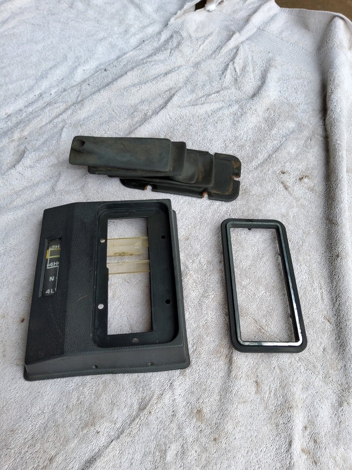 1981-87 CHEVY C10 SUBURBAN SQUARE BODY PICKUP FACTORY 4X4 SHIFTER ...