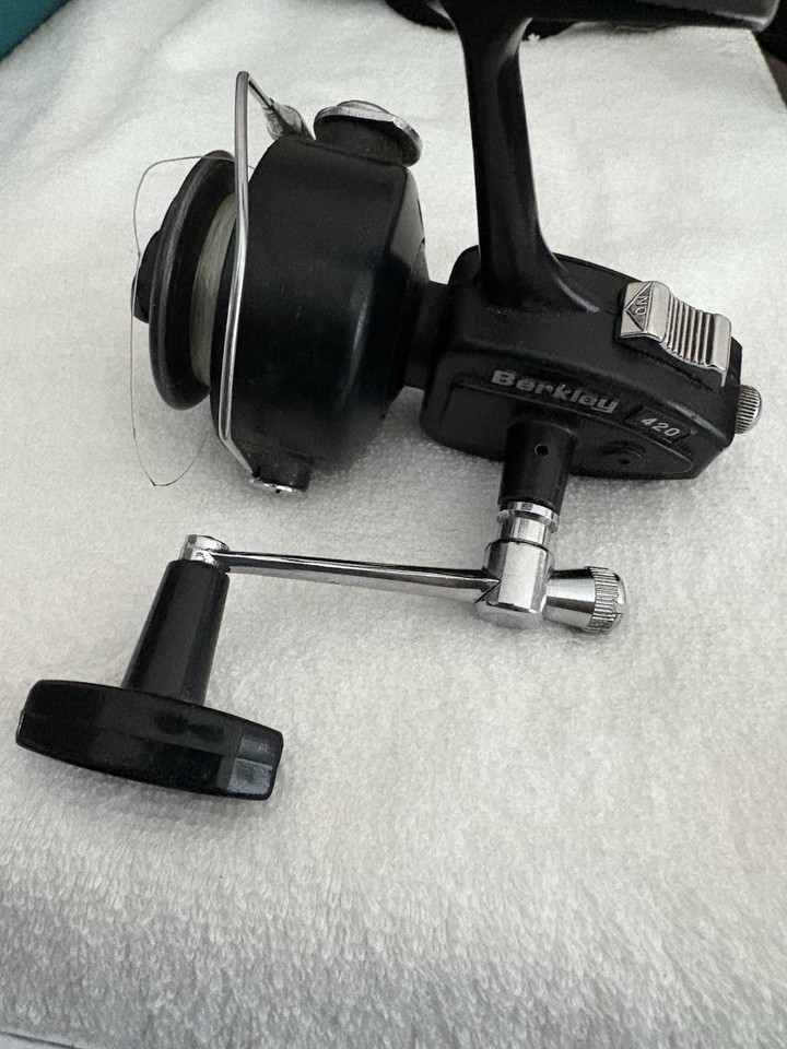 Needs Some Work Berkeley 420 Spinning Reel See Description | eBay