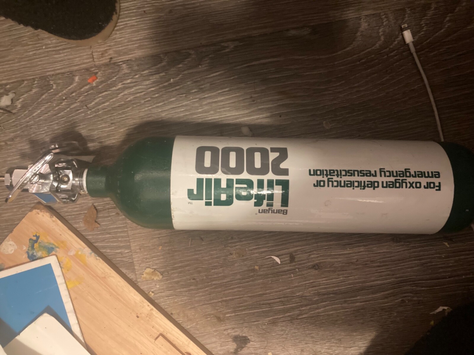 Oxygen tank banyan life air 2000 for oxygen deficiency & emergency ...