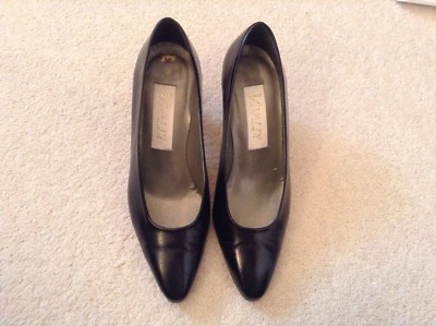 Black Leather Court Shoes By Vivaldi Size 37 1/2 | eBay UK