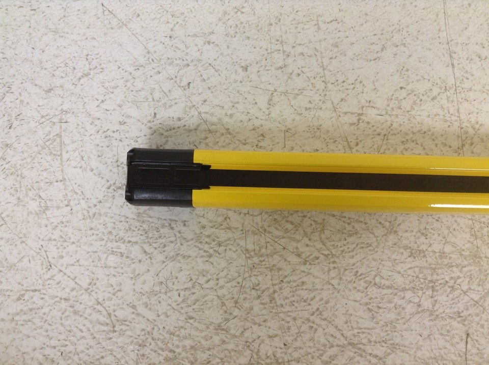 Keyence GL-R40H-T 24 VDC Light Curtain Transmitter GL-R40HT GLR40HT | eBay