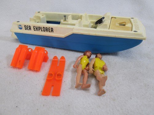 VINTAGE 1976 Fisher-Price Adventure People Sea Explorer boat and ...