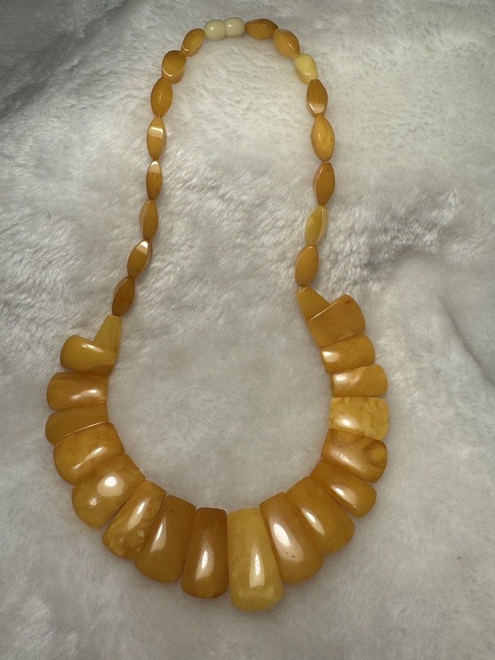 Vintage Style Natural Amber Necklace – Golden Yellow Shield Beads 35.7g ...