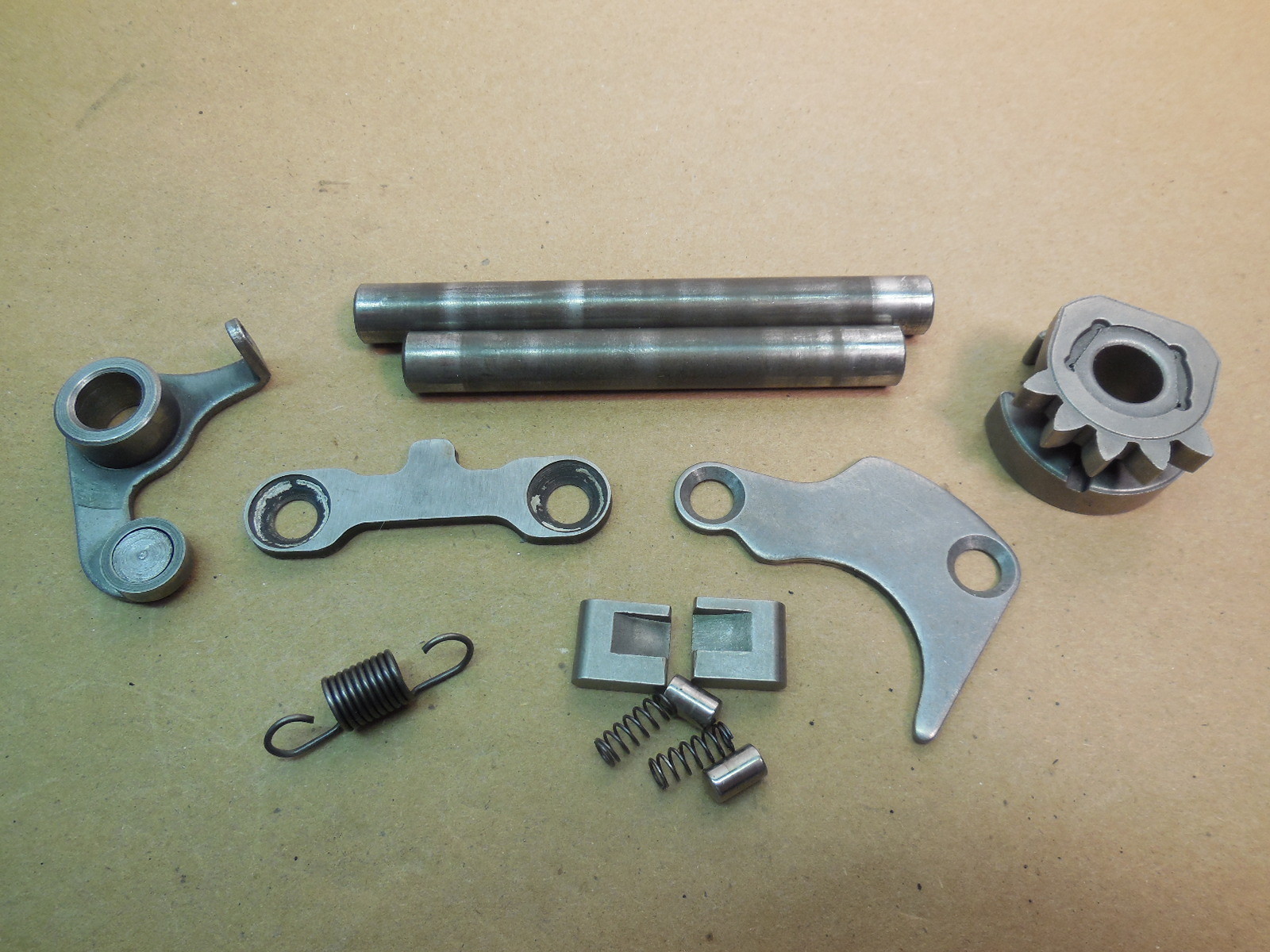 1985 Suzuki RM125 Gear shift shifting hardware parts lot 85 RM 125 ...