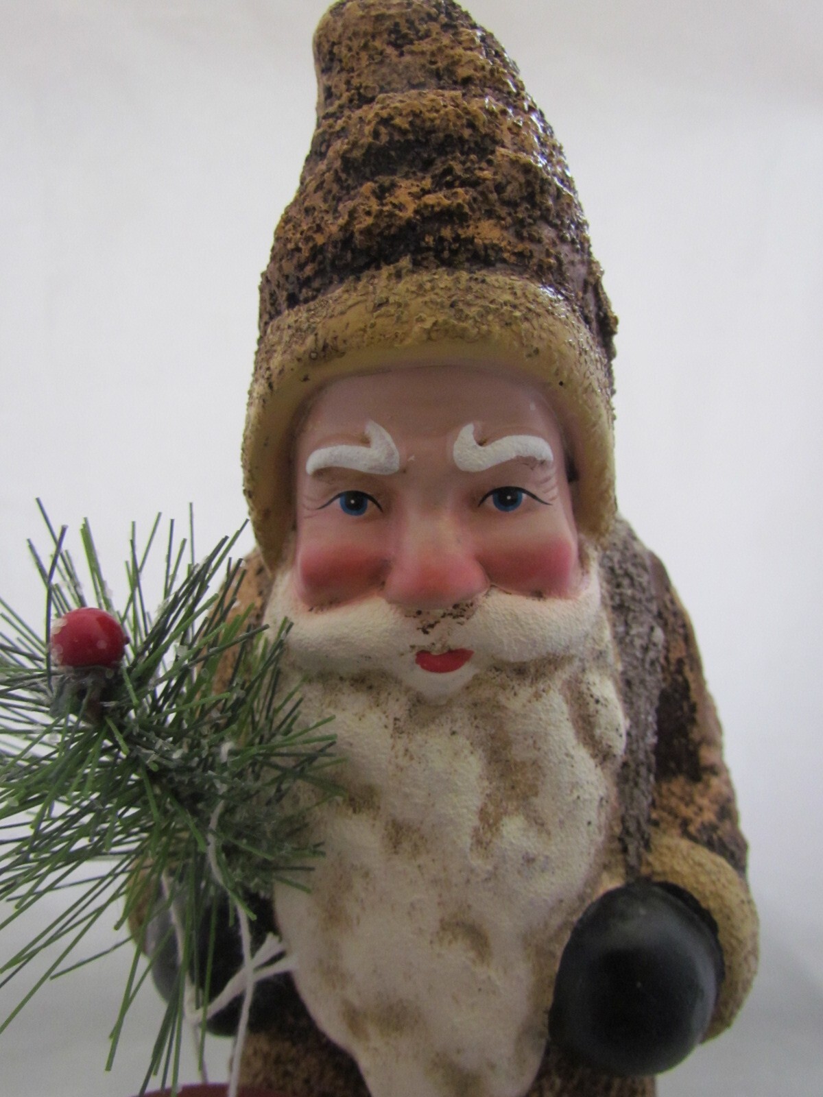 Ragon House Belsnickle Santa Figurine GOLD w/ Berry Bush WS192097 12.25 ...