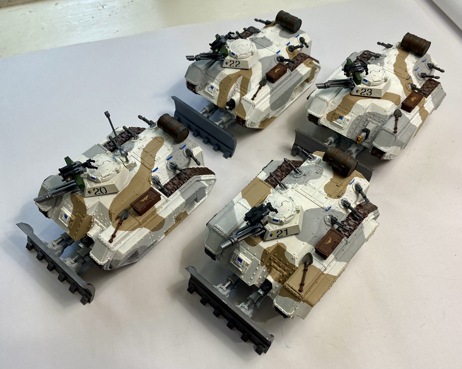 4 Ea Games Workshop Warhammer 40k ASTRA Militarum Chimera Tanks Prof ...