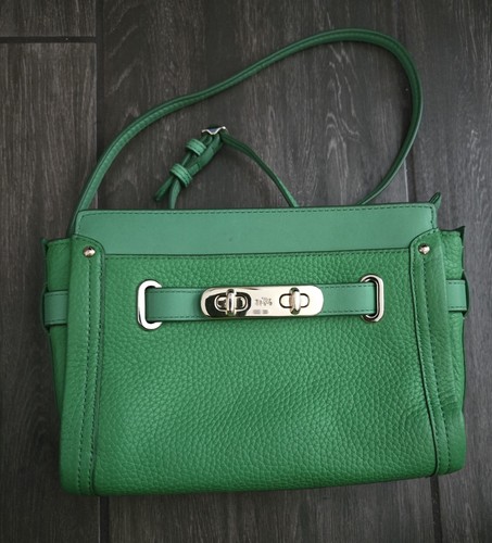 Coach 53032 Swagger Wristlet Crossbody Bag Pebble Leather LI/Green | eBay